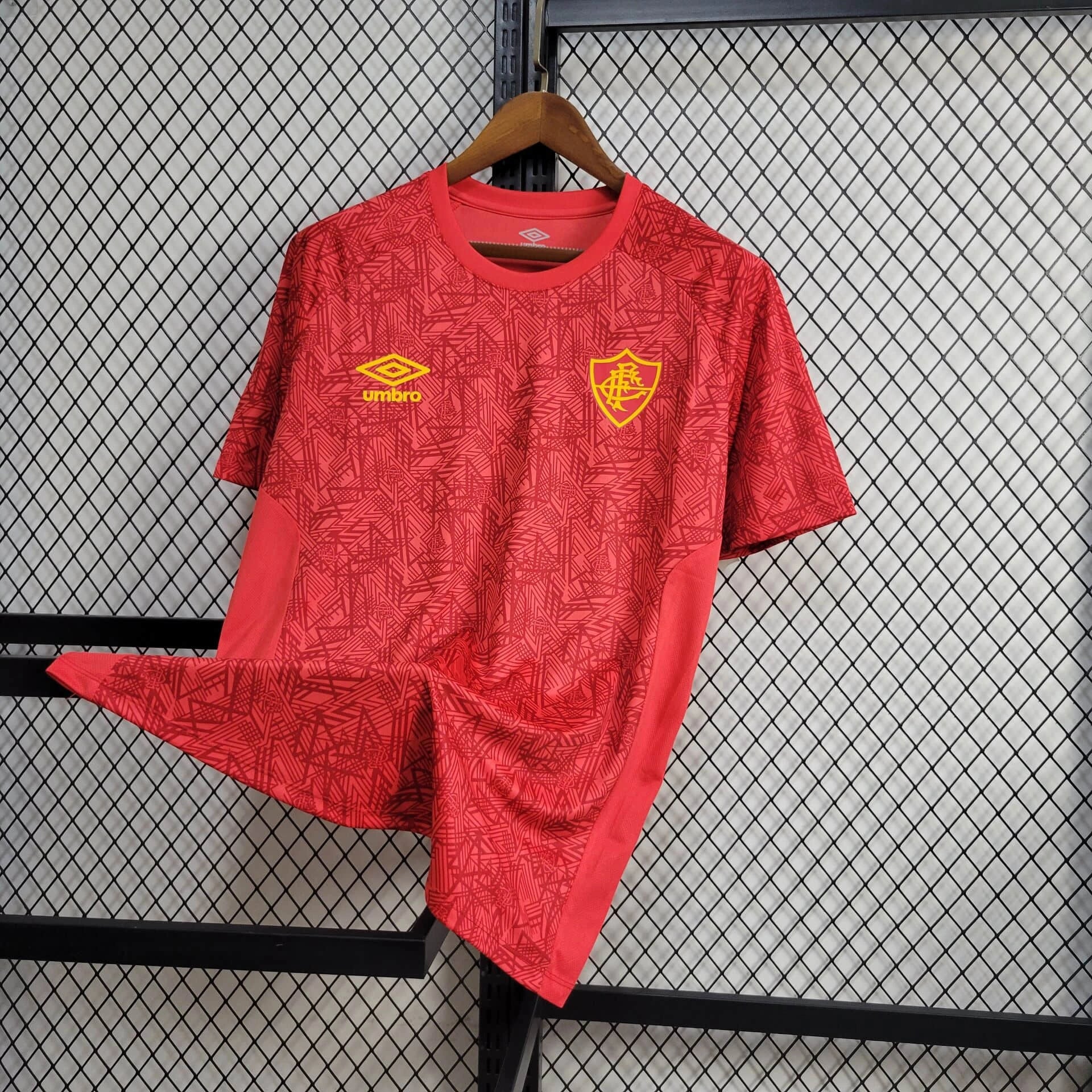 Fluminense Entrenamiento Rojo 2024 Versión Fan – Tus Camisetas Chile