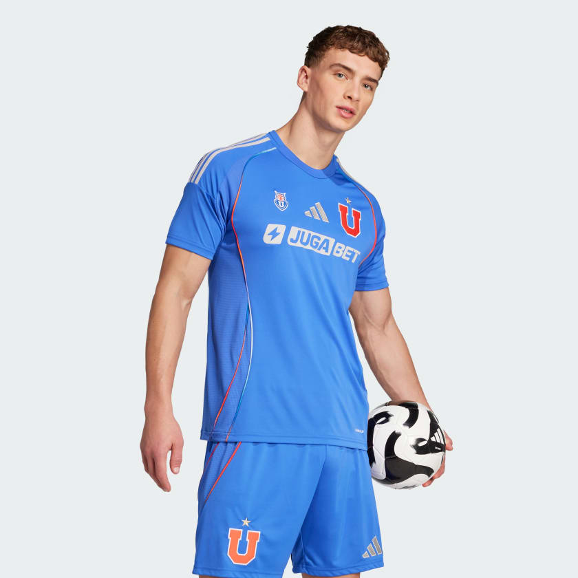 Universidad de Chile Local 2025 Versión Fan – Tus Camisetas Chile